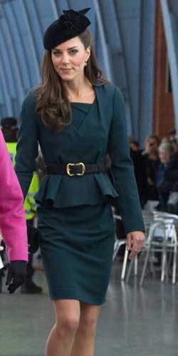 DIARY OF A CLOTHESHORSE: DID SHE OWN IT??? KATE MIDDLETON'S 40S LOOK